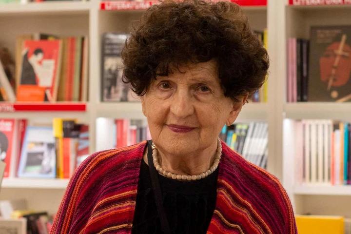 Margo Glantz: la fragmentariedad literaria, la Malinche, París y la moda | Agencia Paco Urondo